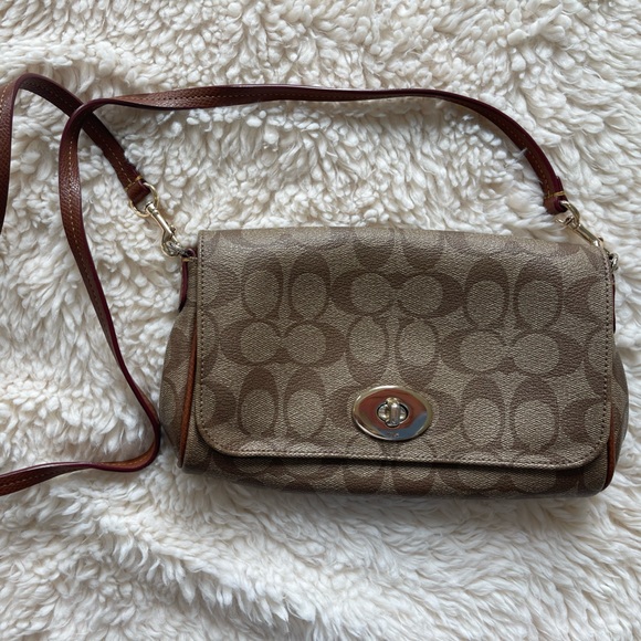 Coach | Bags | Coach Foldover Clutch Crossbody In Signature Canvas ...